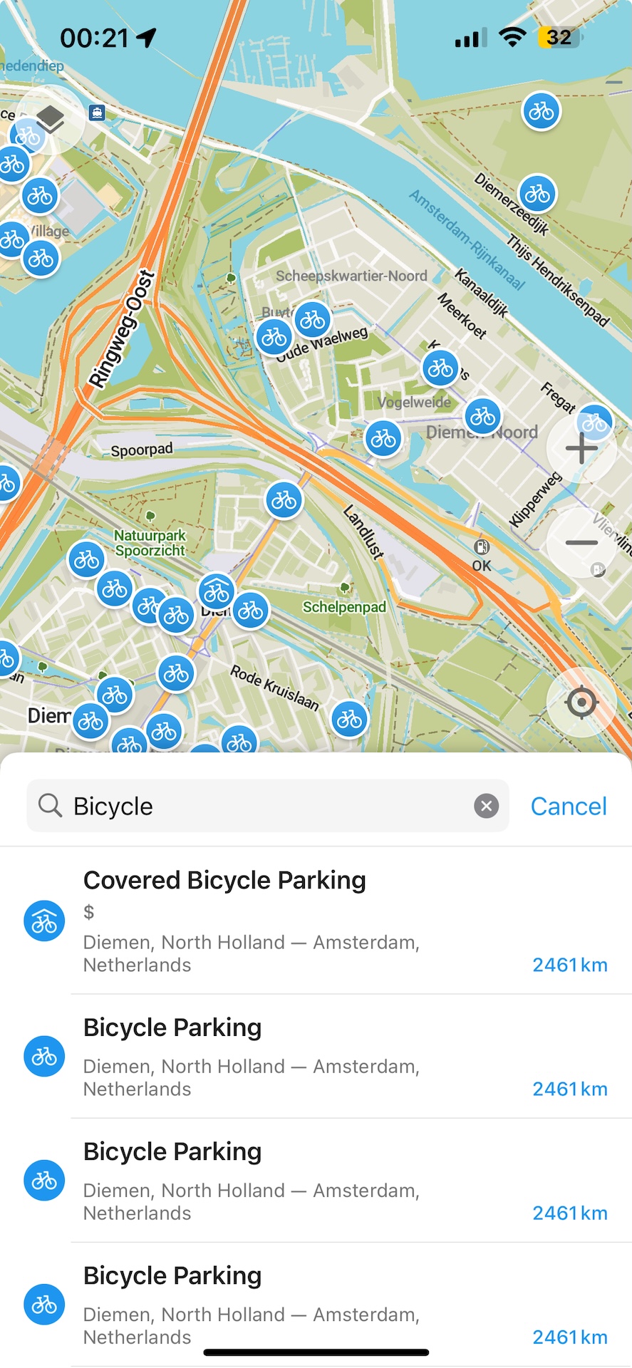 Hiking and cycling routes, bookmark names on the map, track selection ...